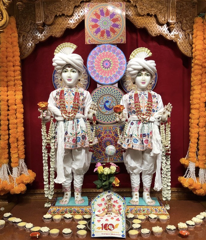 BAPS Shri Swaminarayan Mandir - Dallas - Murti Darshan