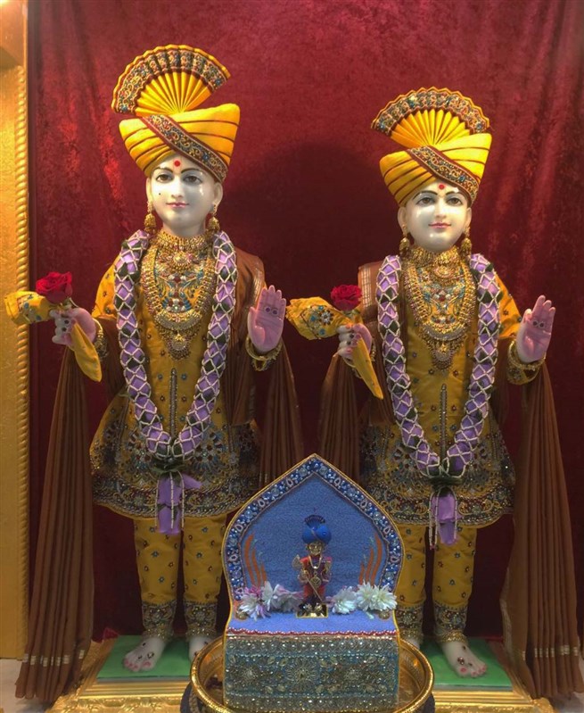 BAPS Shri Swaminarayan Mandir - Washington DC - Murti Darshan