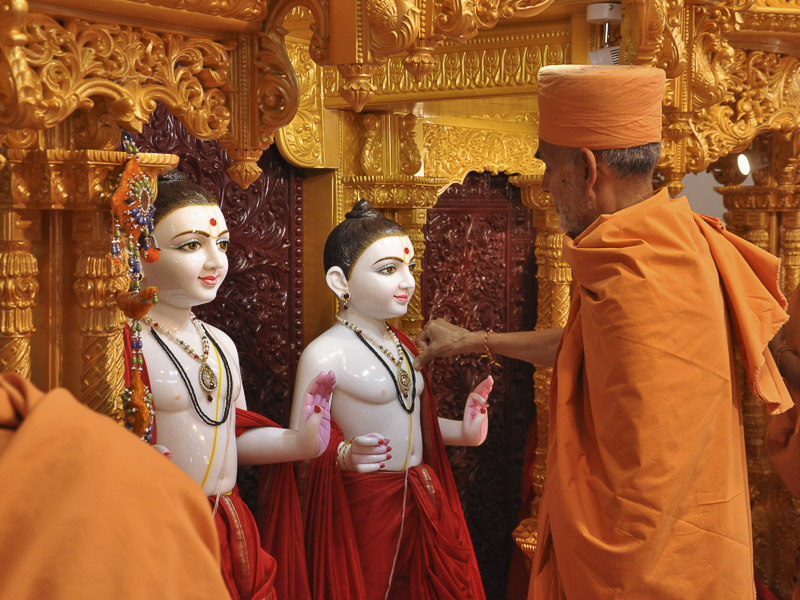 Murti-Pratishtha Mahotsav for BAPS Shri Swaminarayan Mandir ...