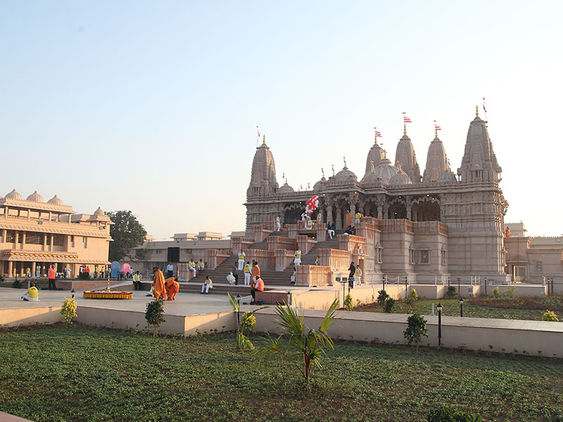 BAPS Shri Swaminarayan Mandir - Himmatnagar - Photo Galleries,