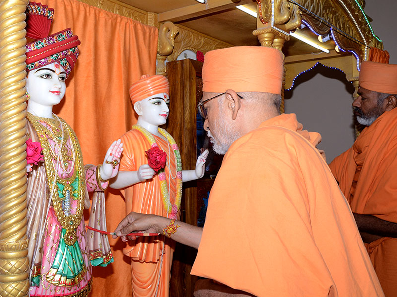 Murti-Pratishtha Mahotsav BAPS Shri Swaminarayan Mandir, Falandi, India