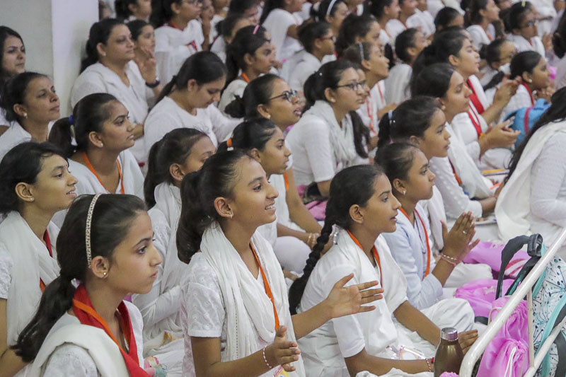 BAPS Shri Swaminarayan Mandir - Pune - Activities
