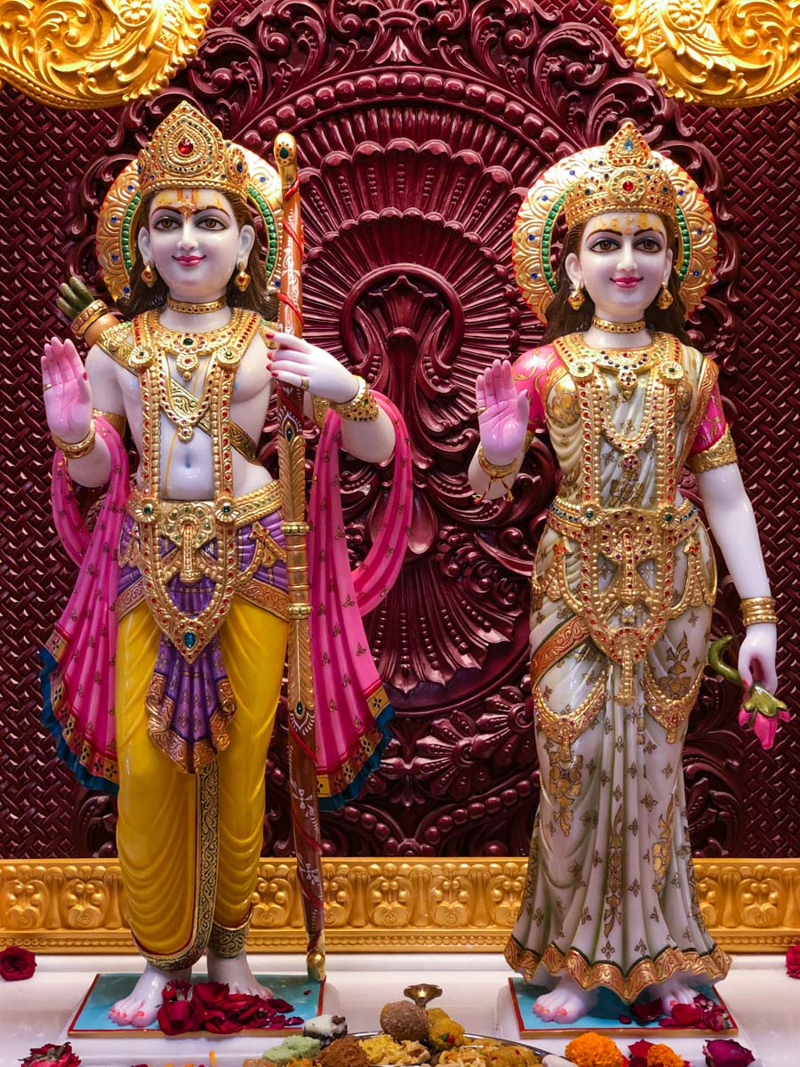 BAPS Shri Swaminarayan Mandir - Dhule - Mandir Info