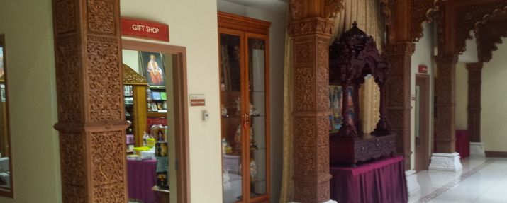 BAPS Shri Swaminarayan Mandir - Chicago - Stores