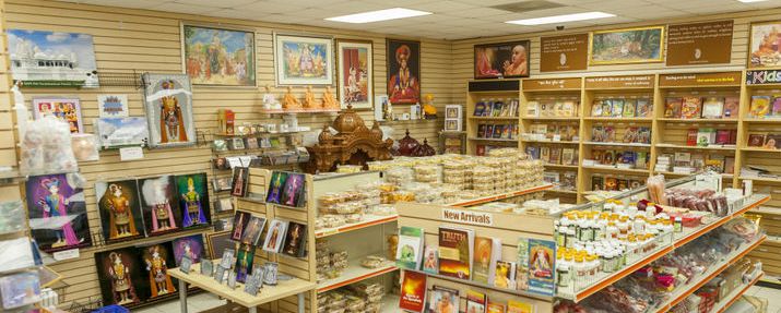 BAPS Shri Swaminarayan Mandir - Houston - Gifts & Snacks