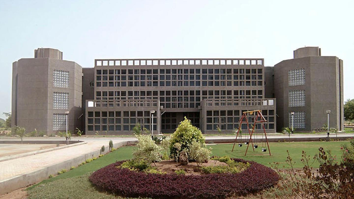 BAPS Swaminarayan Vidyapith, Karamsad