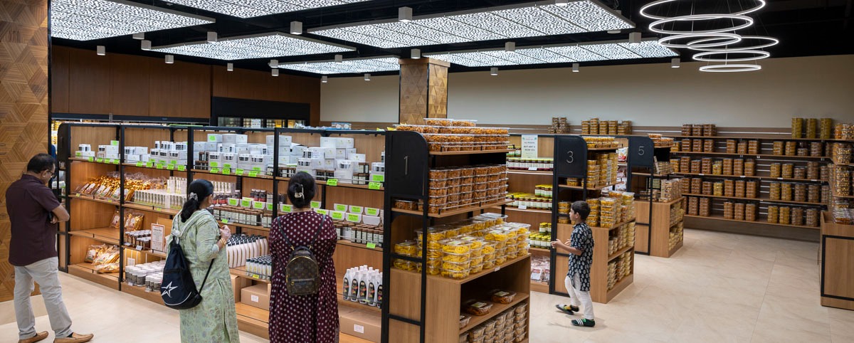 BAPS Shri Swaminarayan Mandir - Robbinsville - Gifts & Snacks