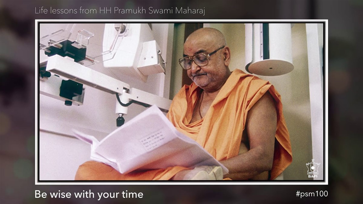 Life Lessons from Pramukh Swami Maharaj - Reading While Waiting