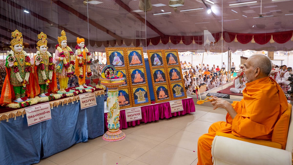BAPS Swaminarayan Sanstha - Home