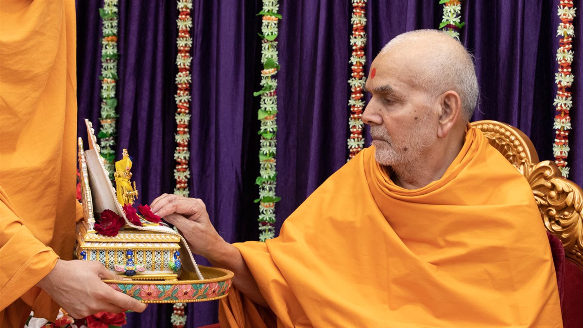 22 September 2022 - HH Mahant Swami Maharaj's Vicharan, Ahmedabad, India
