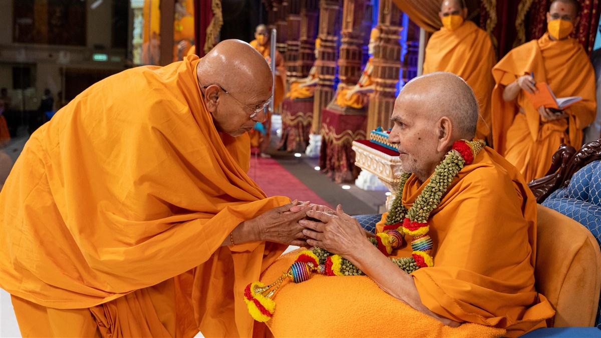11 May 2023 - HH Mahant Swami Maharaj's Vicharan, London, UK