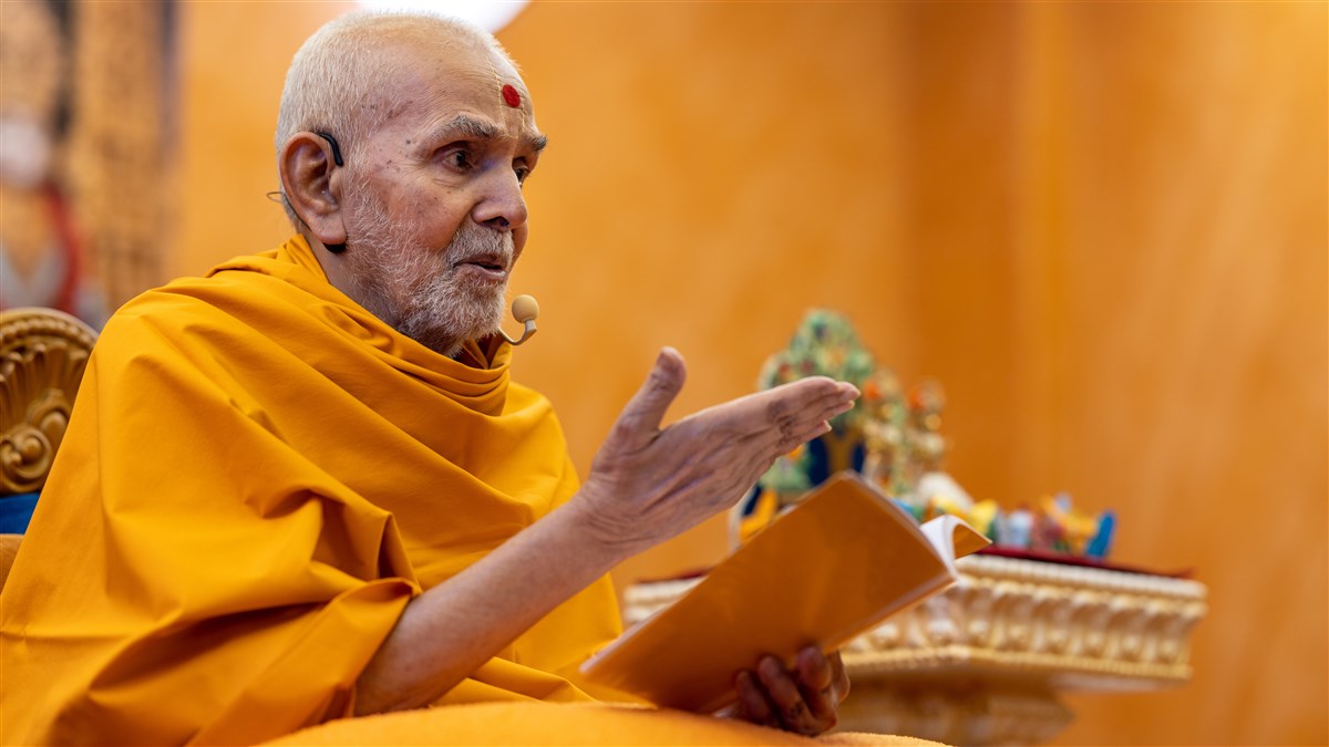 26 May 2023 - HH Mahant Swami Maharaj's Vicharan, London, UK