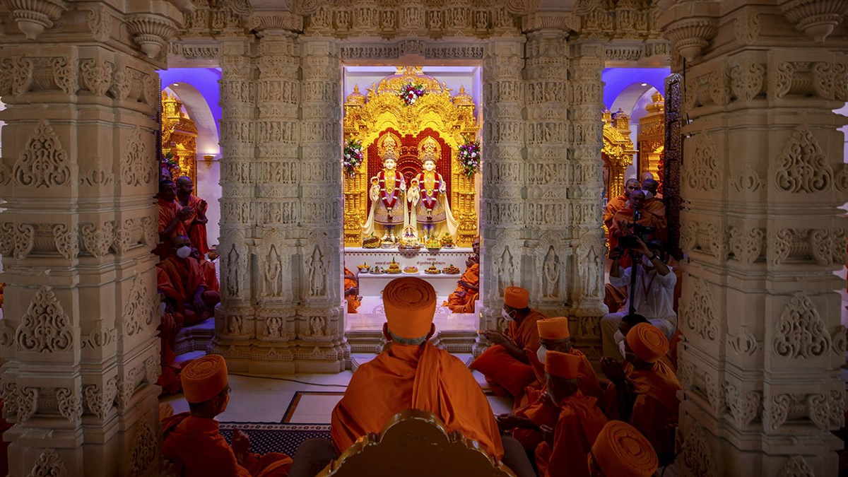 BAPS Shri Swaminarayan Mandir Murti-Pratishtha Mahotsav, Nadiad, India