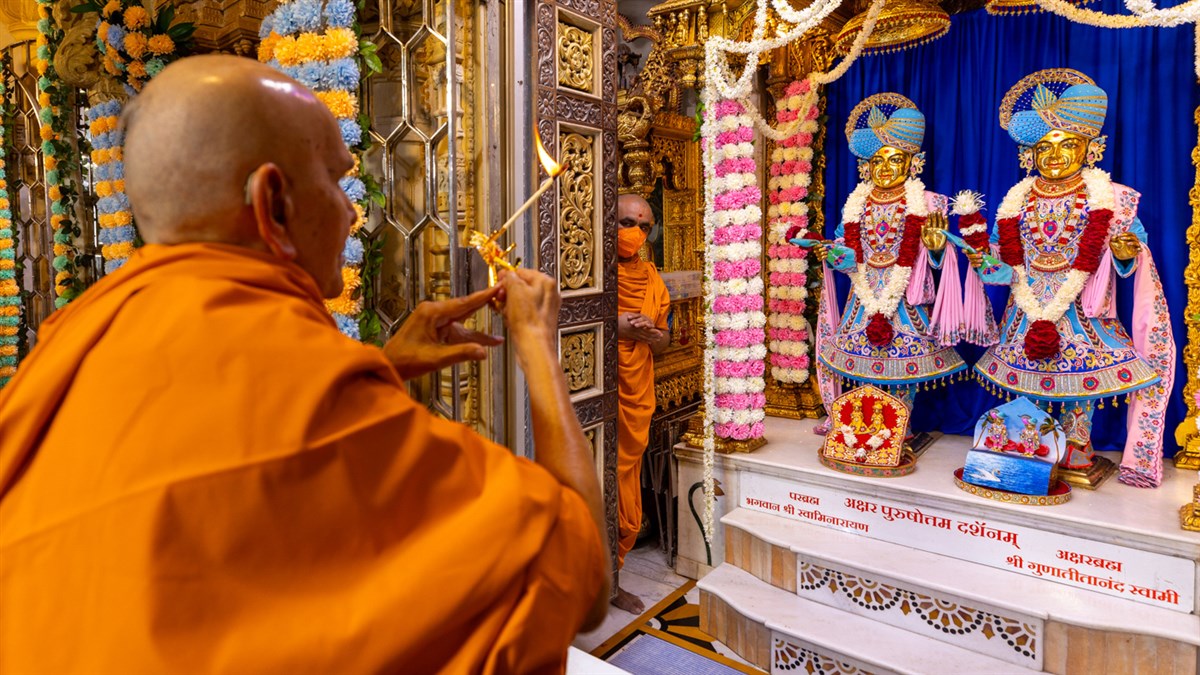19 July 2024 - HH Mahant Swami Maharaj's Vicharan, Bochasan, India