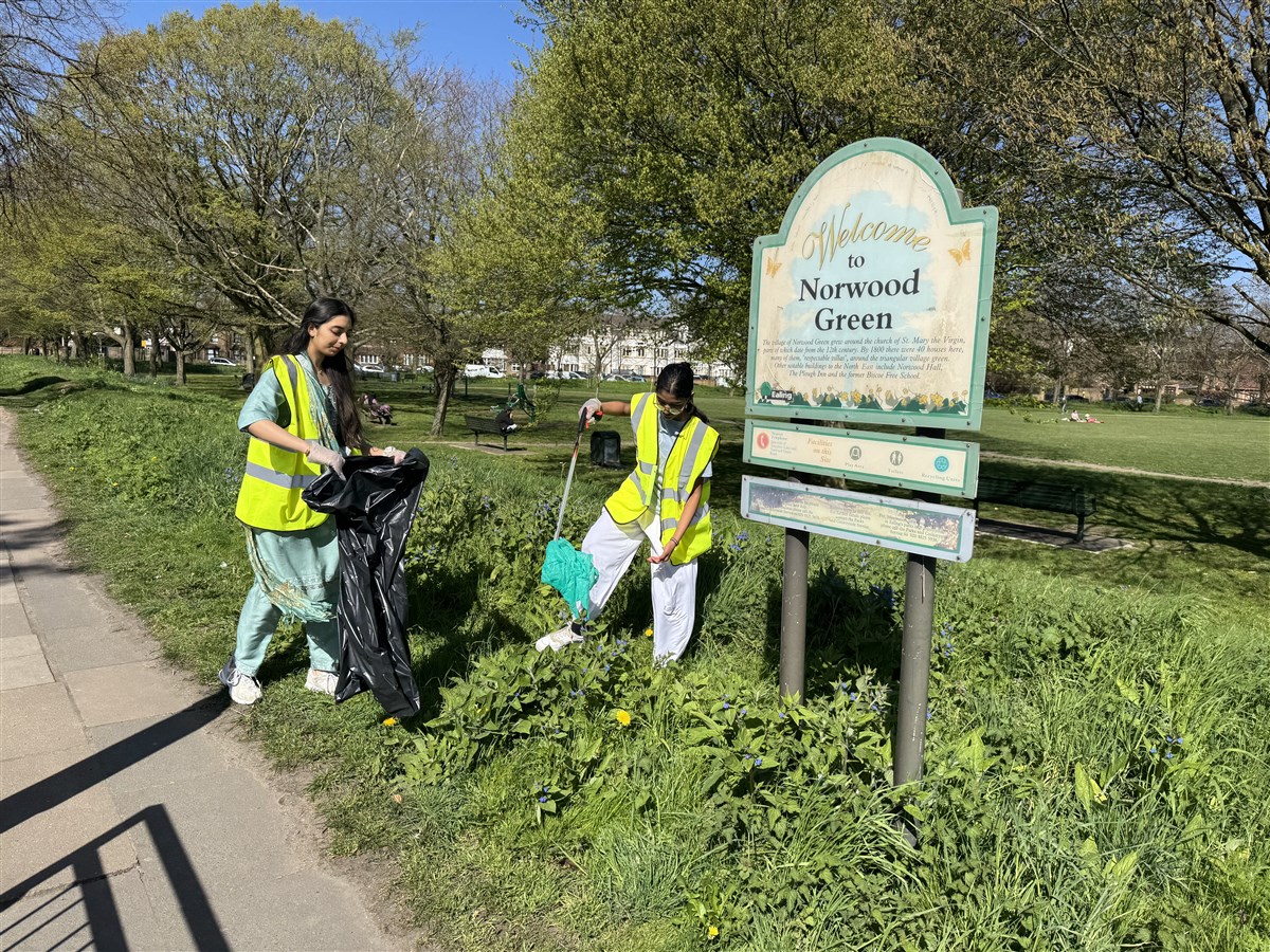 Great British Spring Clean, West London, UK