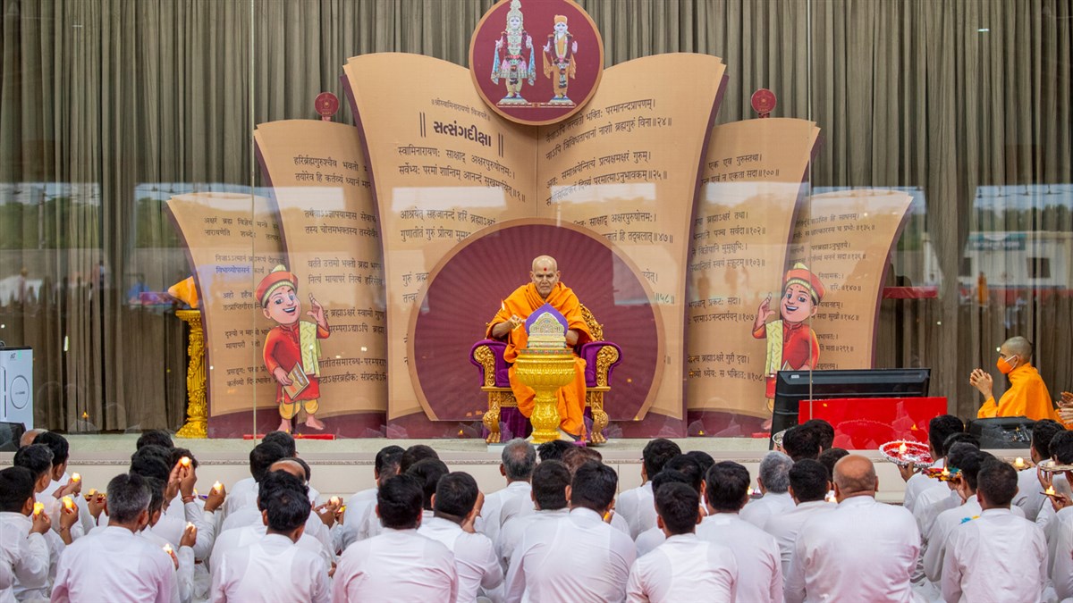 12 June 2025 - HH Pramukh Swami Maharaj's Vicharan, Kanad, Surat, India
